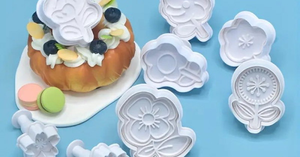 8 Different Flower Shape Plunger Cutter