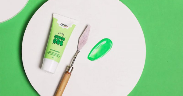 Grass Green Genie Gel Spectral Tube by Magic Colours (25g)