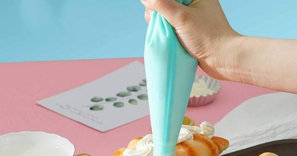 Silicone Reusable Icing Bags - (12 Inch)